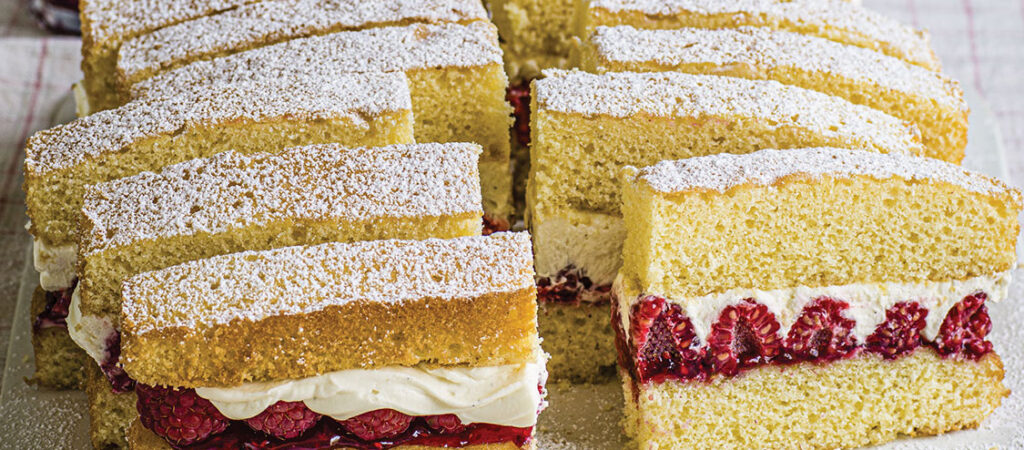 Victoria Sandwich Traybake - The Great British Bake Off | The Great ...