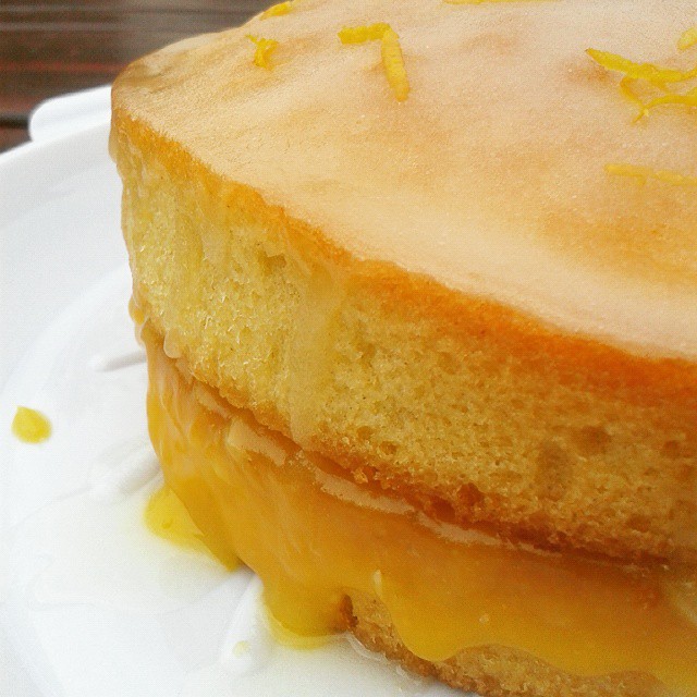 Luxury Lemon Drizzle - The Great British Bake Off