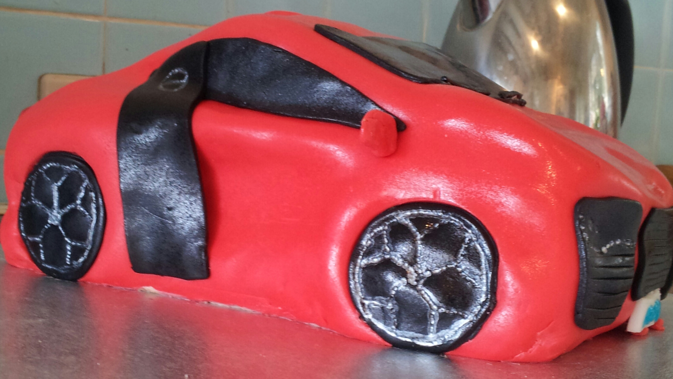 audi r8 birthday cake - The Great British Bake Off