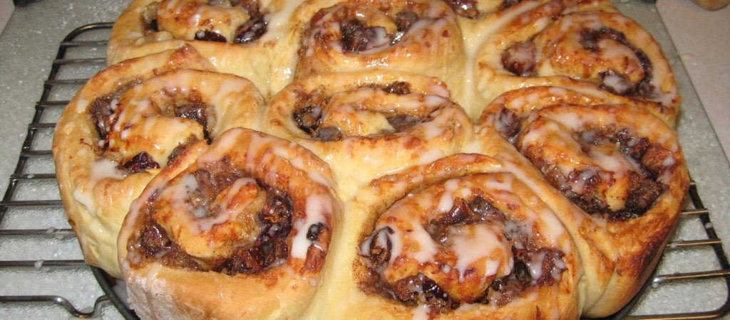 Chelsea buns - The Great British Bake Off | The Great British Bake Off