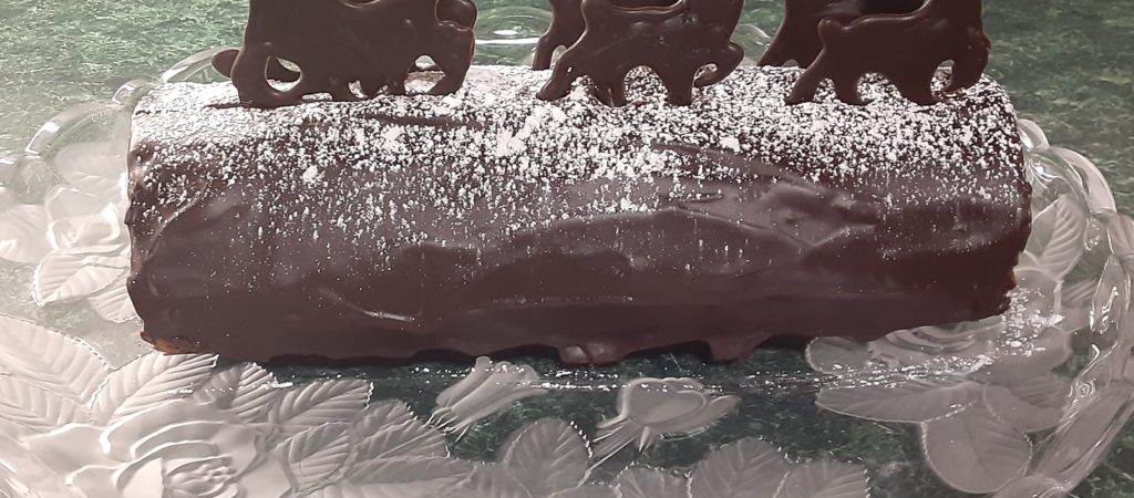 Yuletide log - The Great British Bake Off | The Great British Bake Off