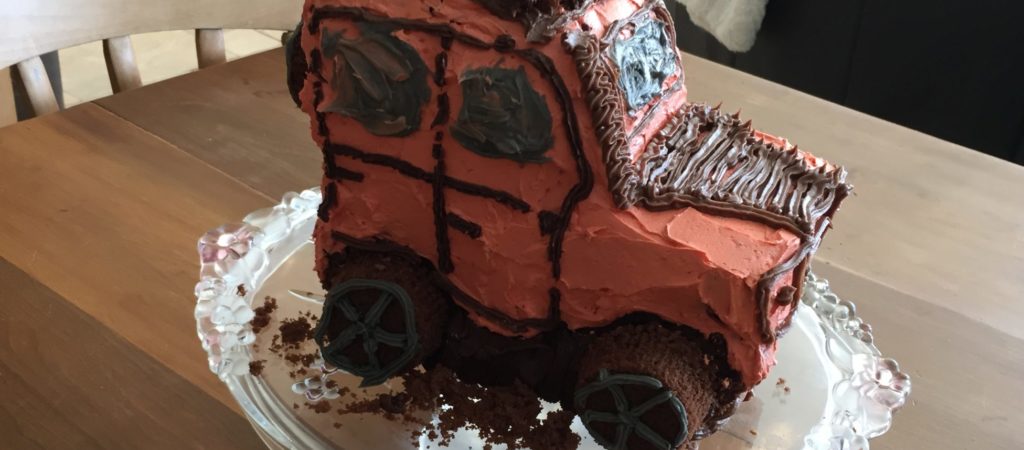 Land Rover cake - The Great British Bake Off | The Great British Bake Off