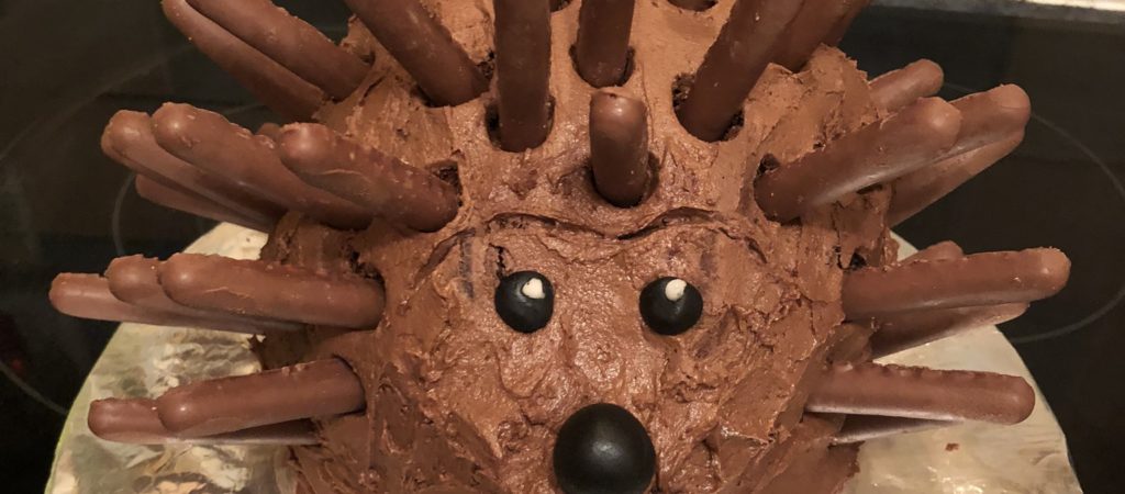 Hedgehog cake - The Great British Bake Off | The Great British Bake Off