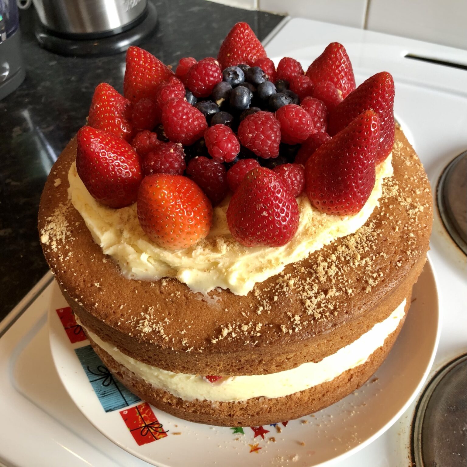 Victoria The Queen cake - The Great British Bake Off | The Great ...