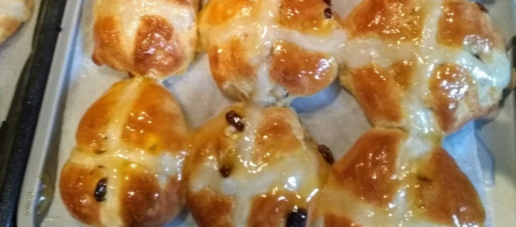 Hot cross buns - The Great British Bake Off | The Great British Bake Off