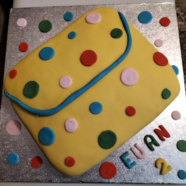 "Mr Tumble's bag" cake - The Great British Bake Off | The Great British ...