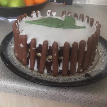 Robin Hood cake - The Great British Bake Off | The Great British Bake Off