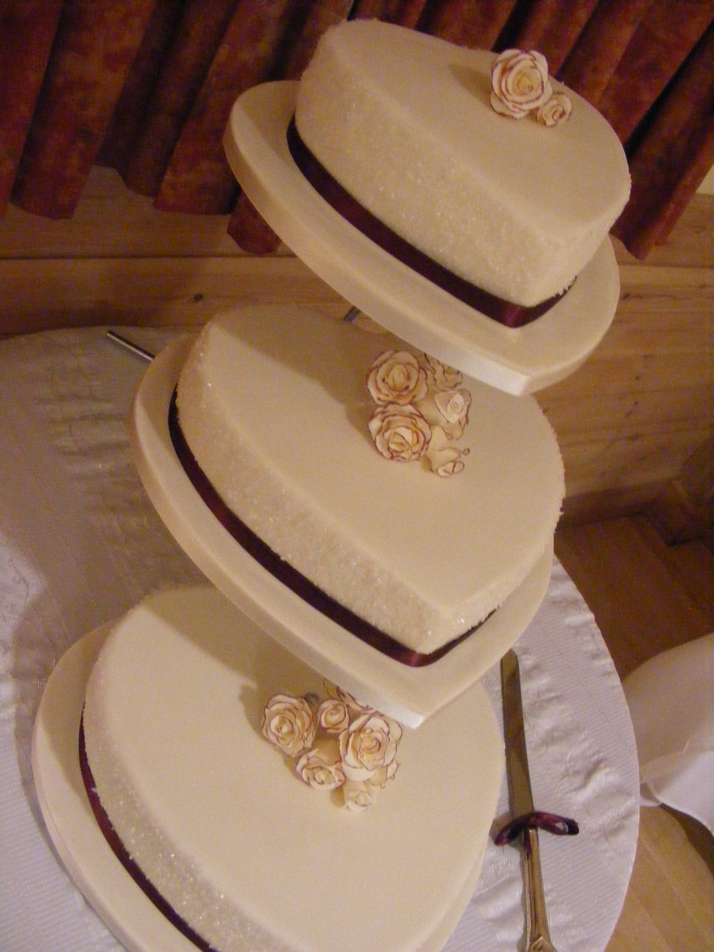 3 Crystal hearts & sugar roses - The Great British Bake Off