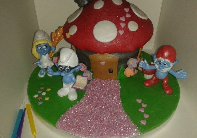 Smurfs House - The Great British Bake Off | The Great British Bake Off
