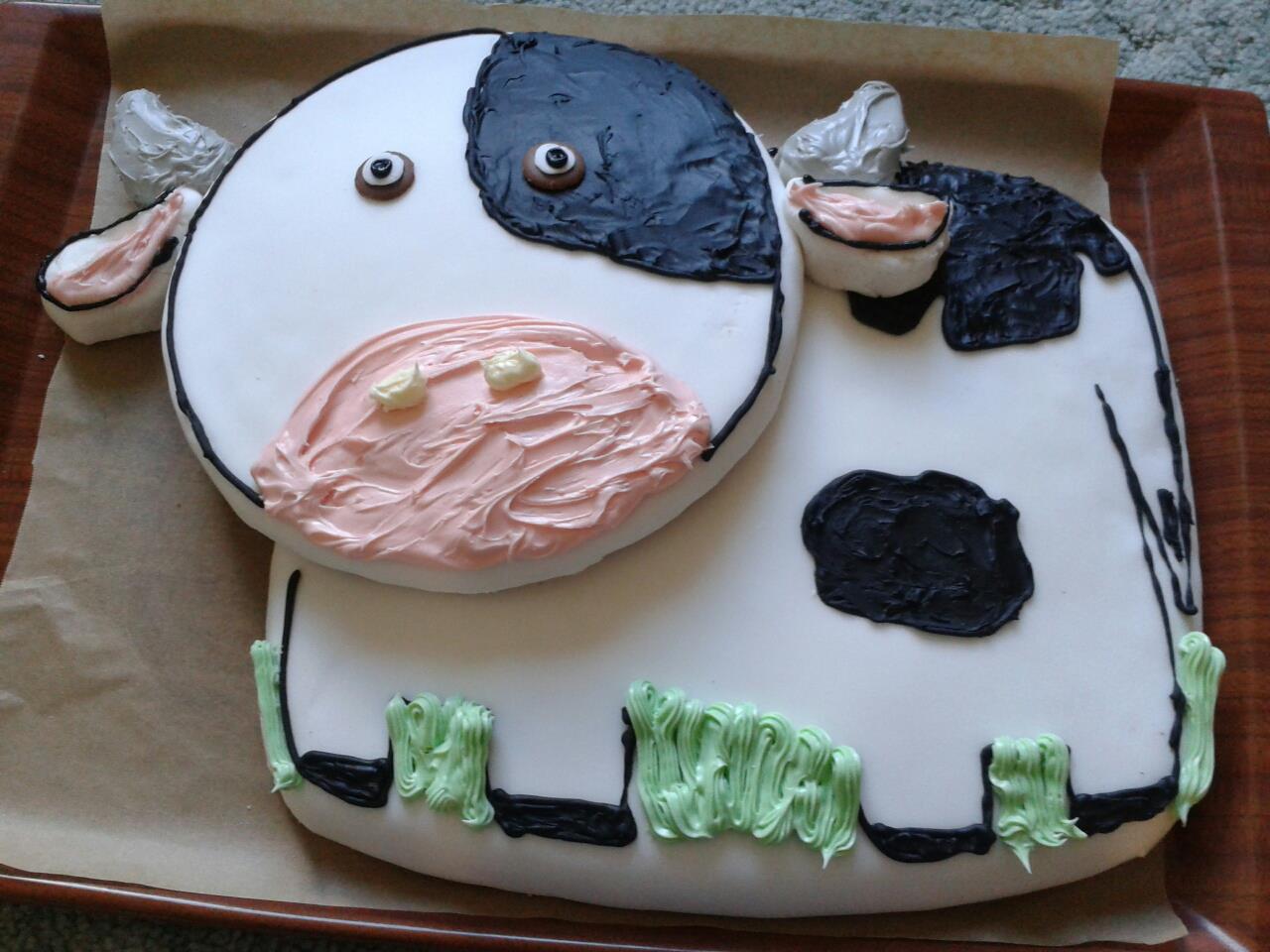 Cow Cake - The Great British Bake Off