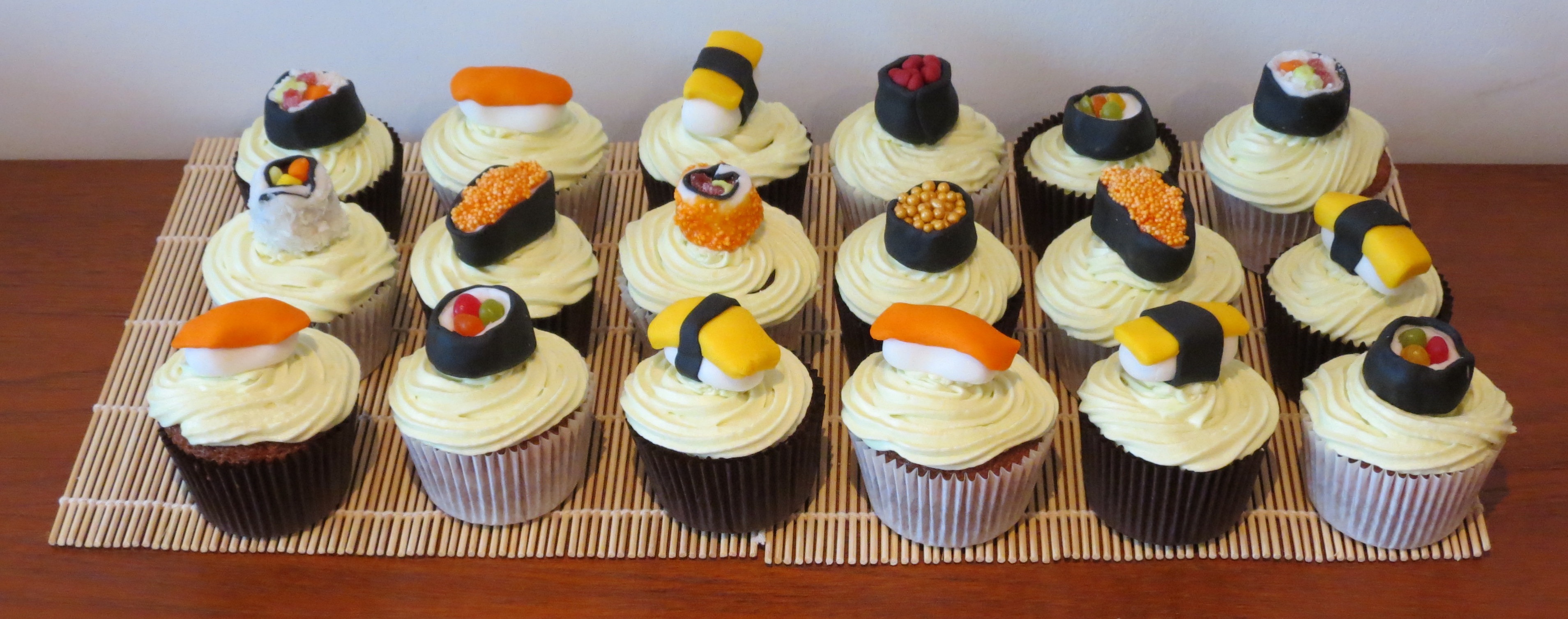 White Choc&Wasabi Sushi Cupcakes - The Great British Bake Off