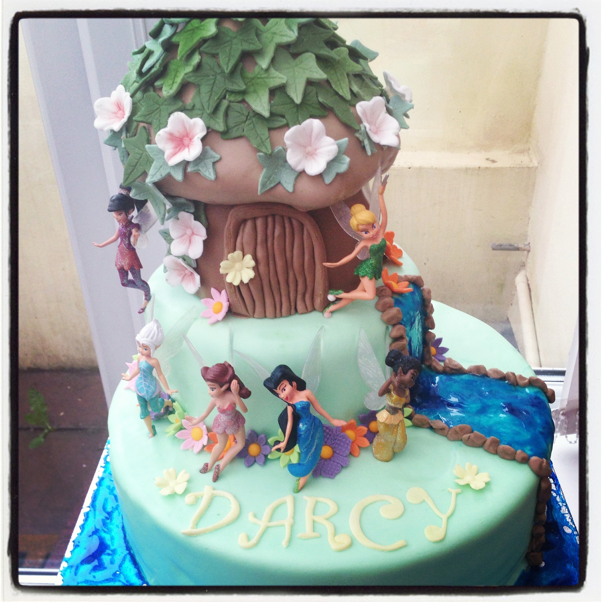 Tinkerbell & friends - The Great British Bake Off