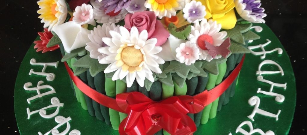 Flower bouquet cake - The Great British Bake Off | The Great British ...