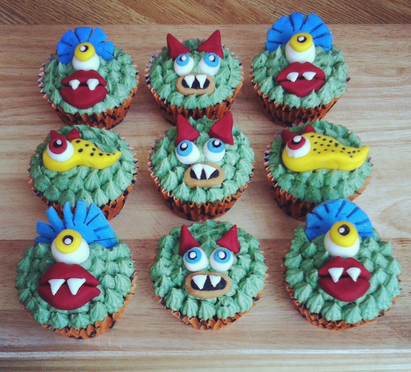 Chocolate Monster Cupcakes! - The Great British Bake Off